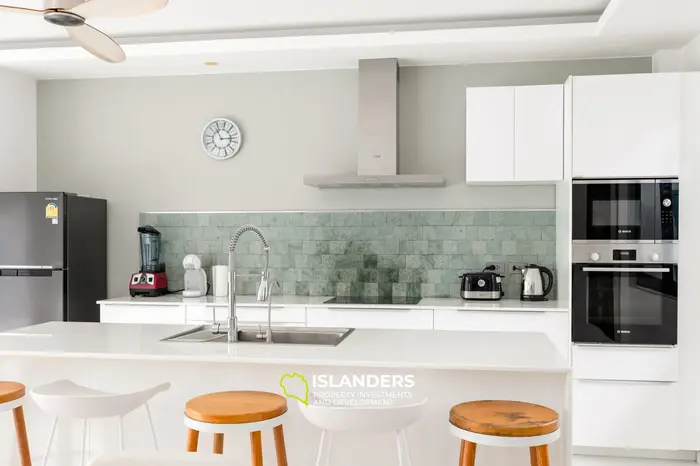 3 bdrm pool villa near French International School (Maenam) | ID 9800