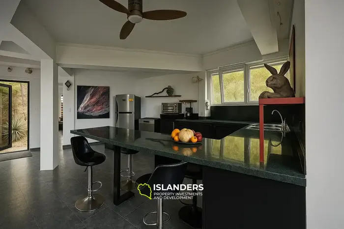 🌿 Dreamdome Villa – One-of-a-Kind Energy-Efficient Geodesic Home with ...